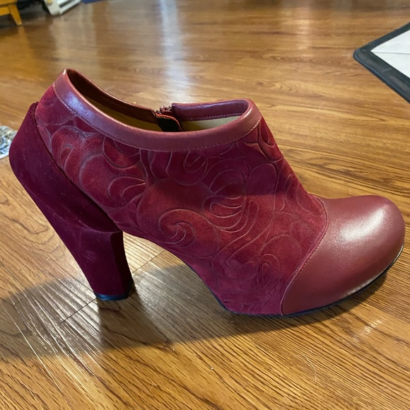 John Fluevog | Shoes | John Fluevog Booties | Poshmark